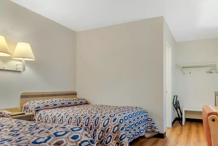 Rodeway Inn-Hays, Kansas